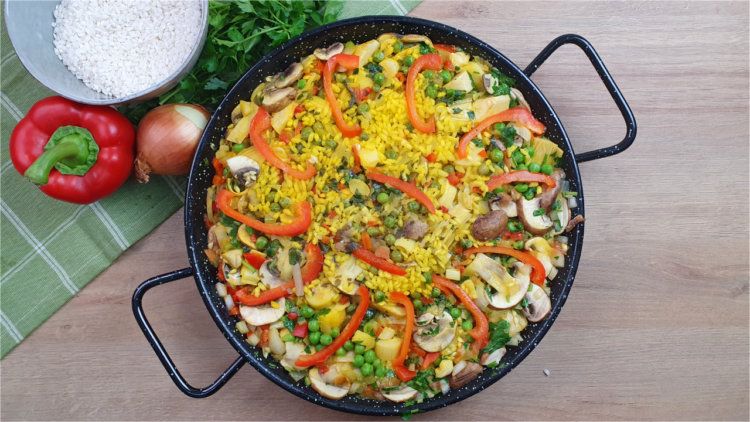 Vegan Paella | How to make the perfect plant-based Paella - Shiny Veggies